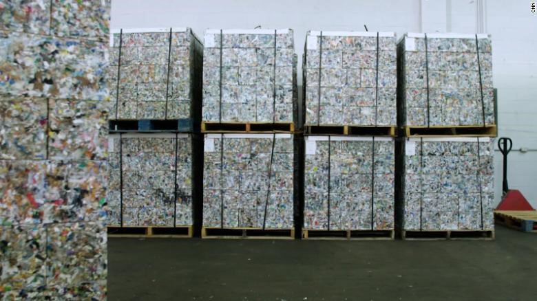 This company is turning heaps of plastic trash into construction ...